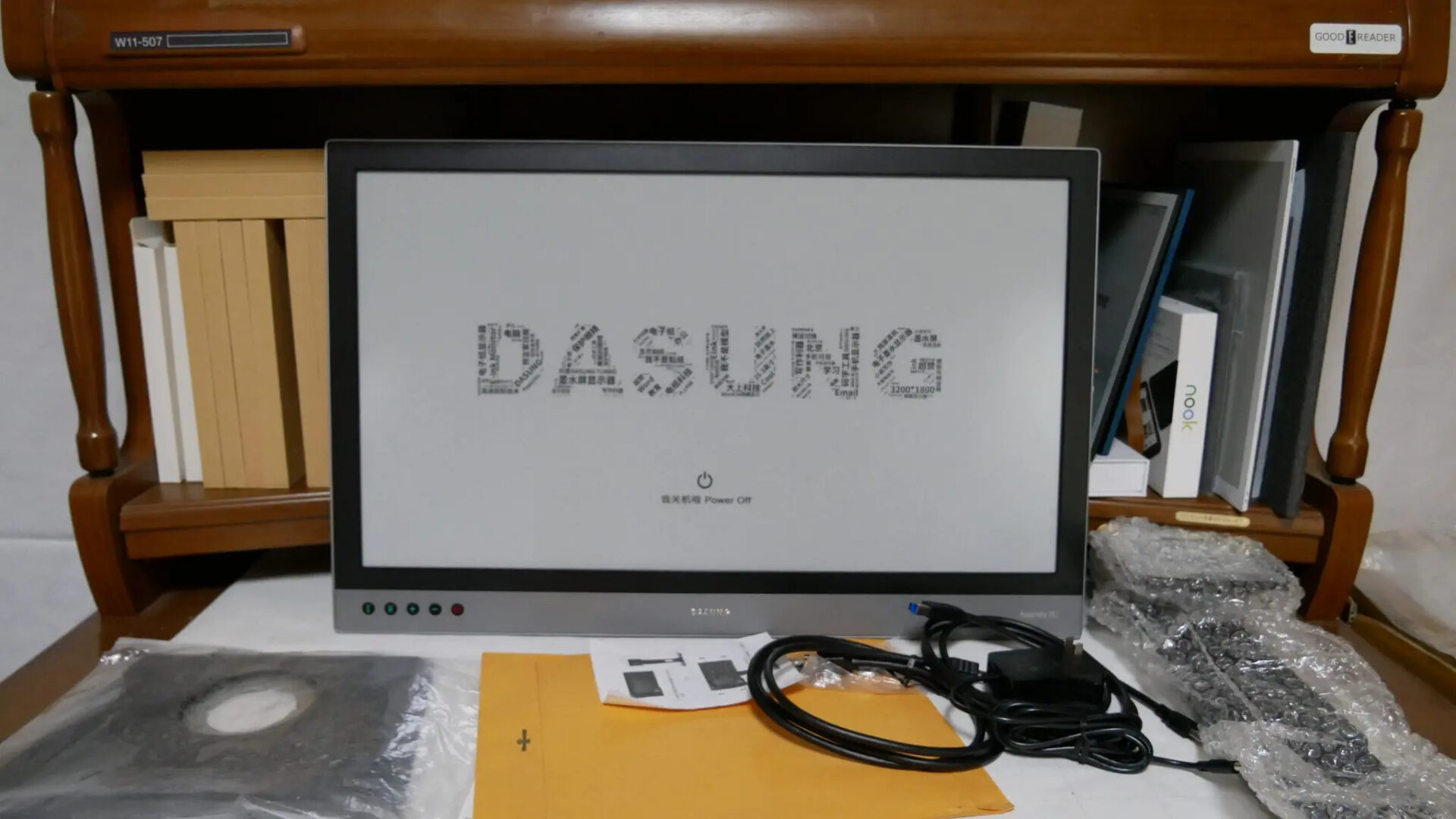 Dasung 253 vs Onyx Boox Mira Pro | Porównanie