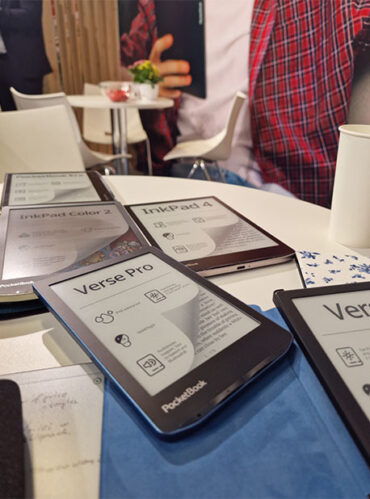 PocketBook Verse Pro vs. PocketBook Touch HD 3